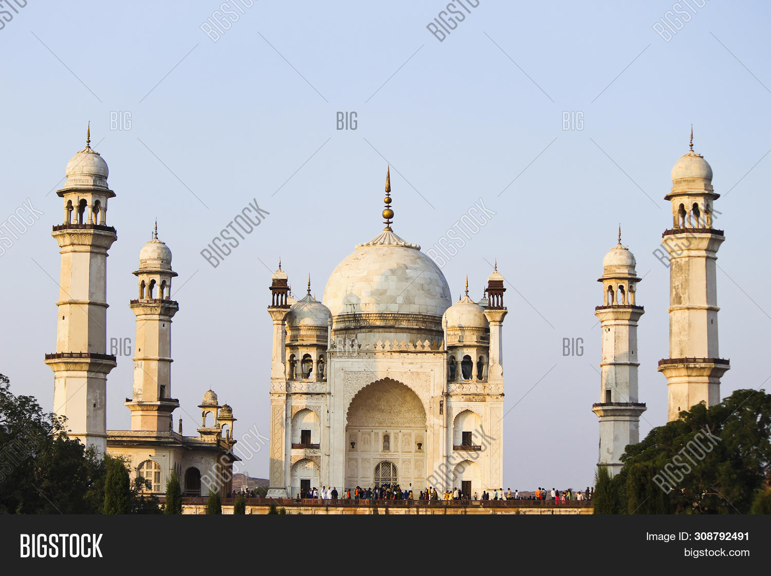 Bibi Ka Maqbara Built Image & Photo (Free Trial) | Bigstock