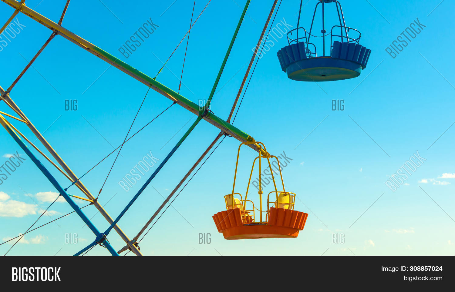 Ferris Wheel Cabins Image & Photo (Free Trial) | Bigstock