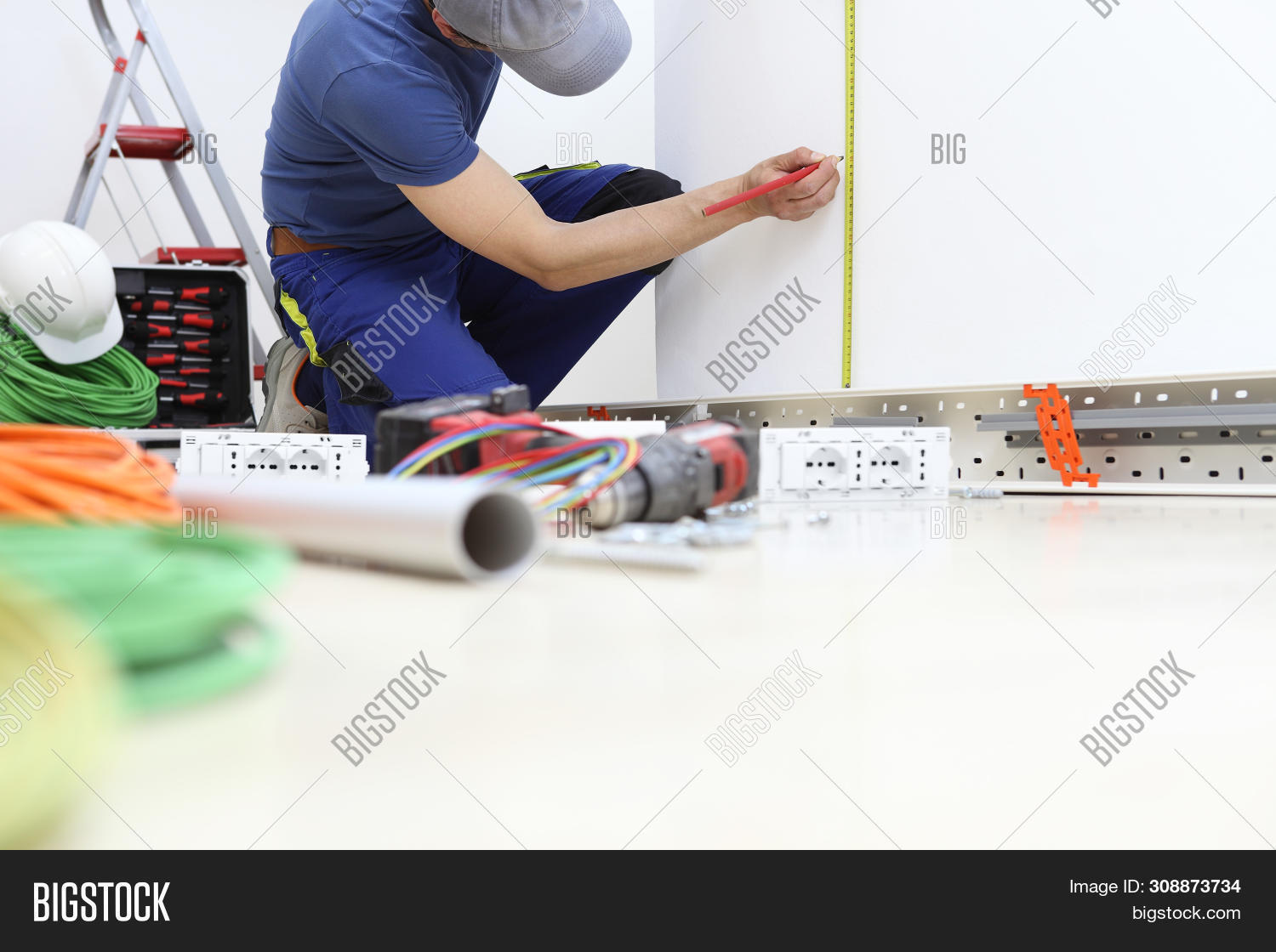 Electrician Work Image & Photo (Free Trial) | Bigstock