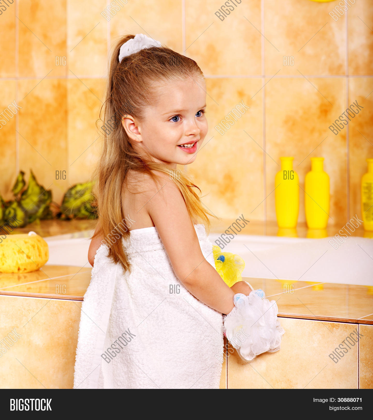 Little Girl Washing Image & Photo (Free Trial) | Bigstock