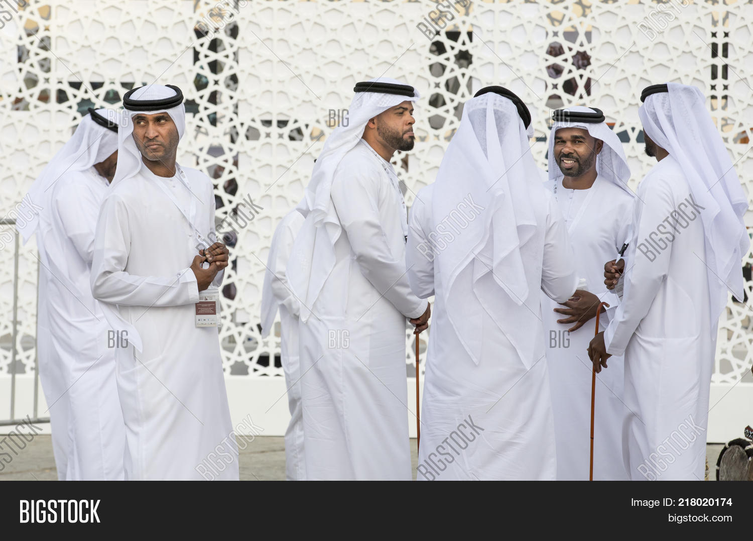 Emirati Men Image & Photo (Free Trial) | Bigstock