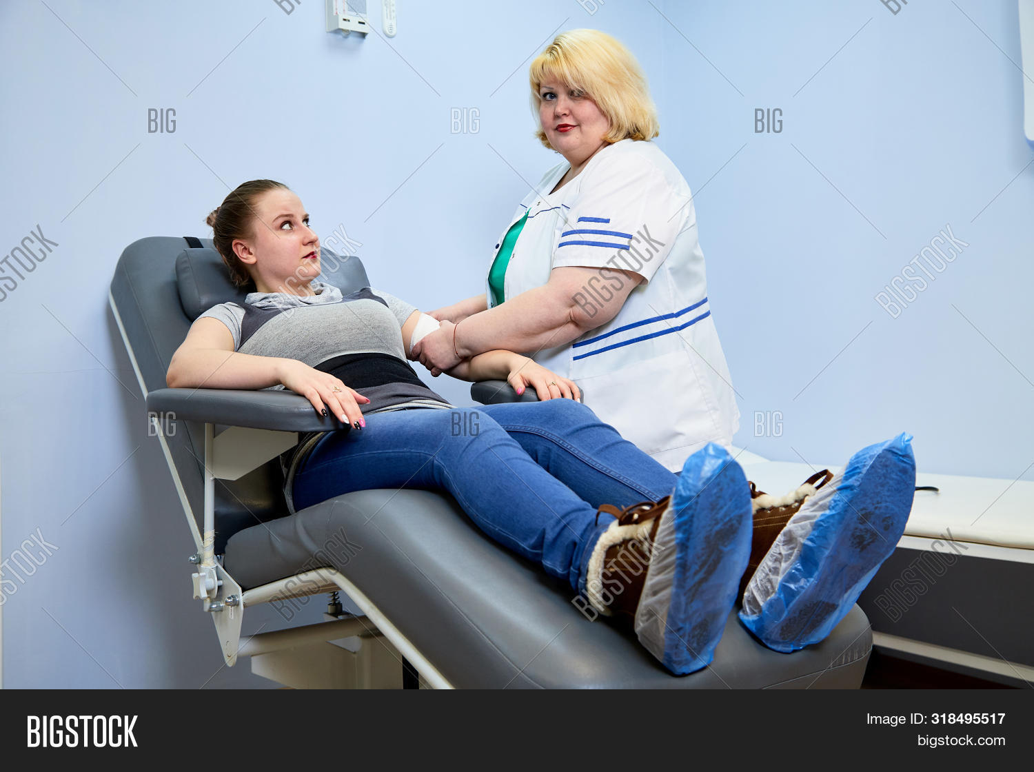 Experienced Doctor Fat Image & Photo (Free Trial) | Bigstock
