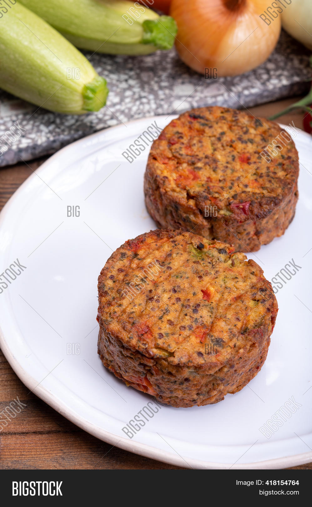 Round Vegetarian Image & Photo (Free Trial) | Bigstock
