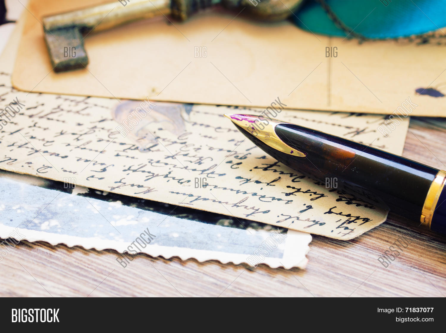 Quill Pen Antique Image & Photo (Free Trial) | Bigstock