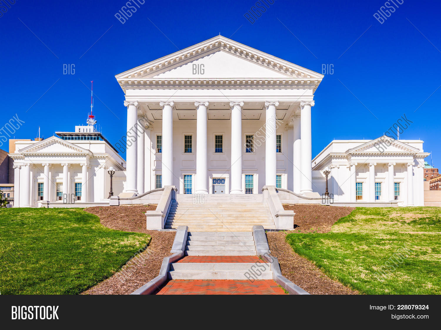 Virginia State Capitol Image & Photo (Free Trial) | Bigstock