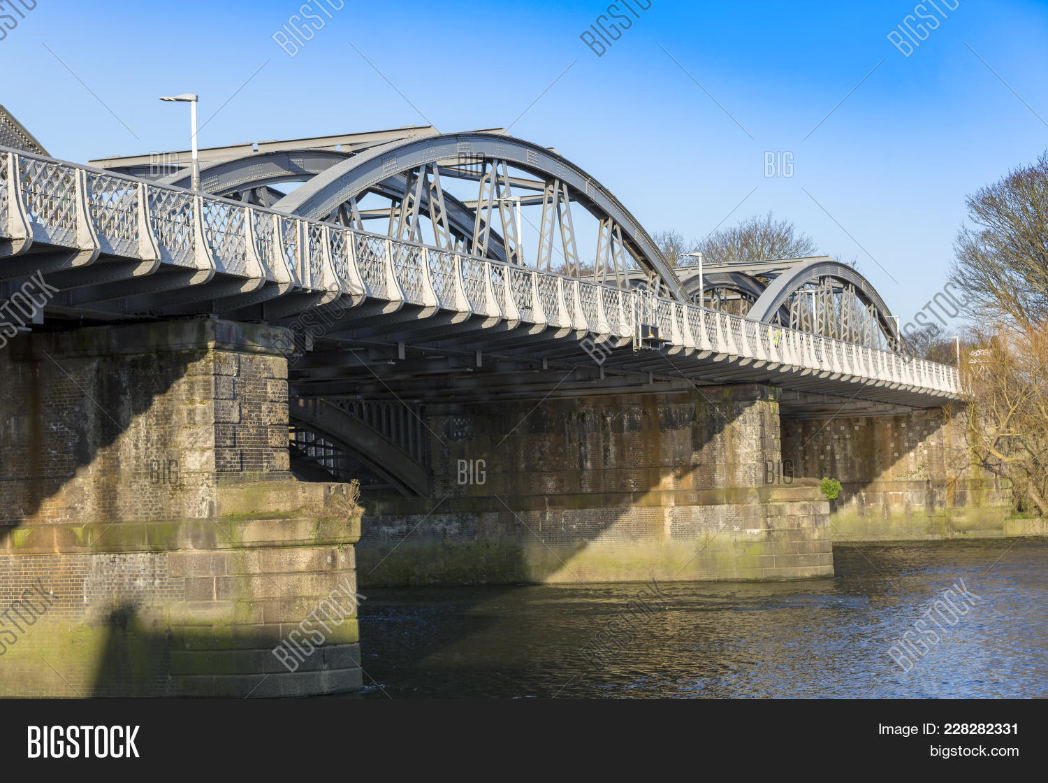 Barnes Railway Bridge Image & Photo (Free Trial) | Bigstock