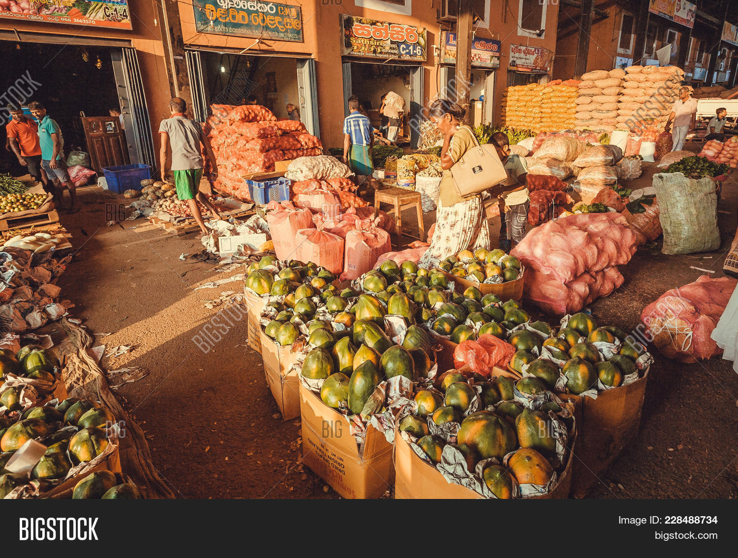 Dambulla, Sri Lanka - Image & Photo (Free Trial) | Bigstock
