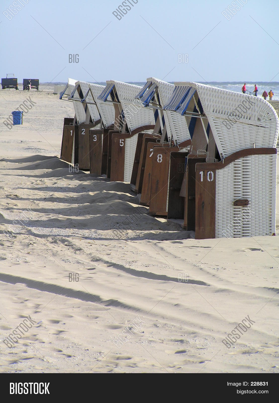 Old Fashioned Beach Image & Photo (Free Trial) | Bigstock