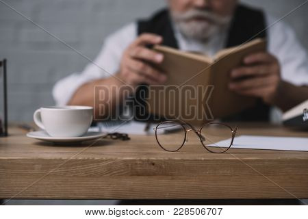 Senior Man Reading Image & Photo (Free Trial) | Bigstock