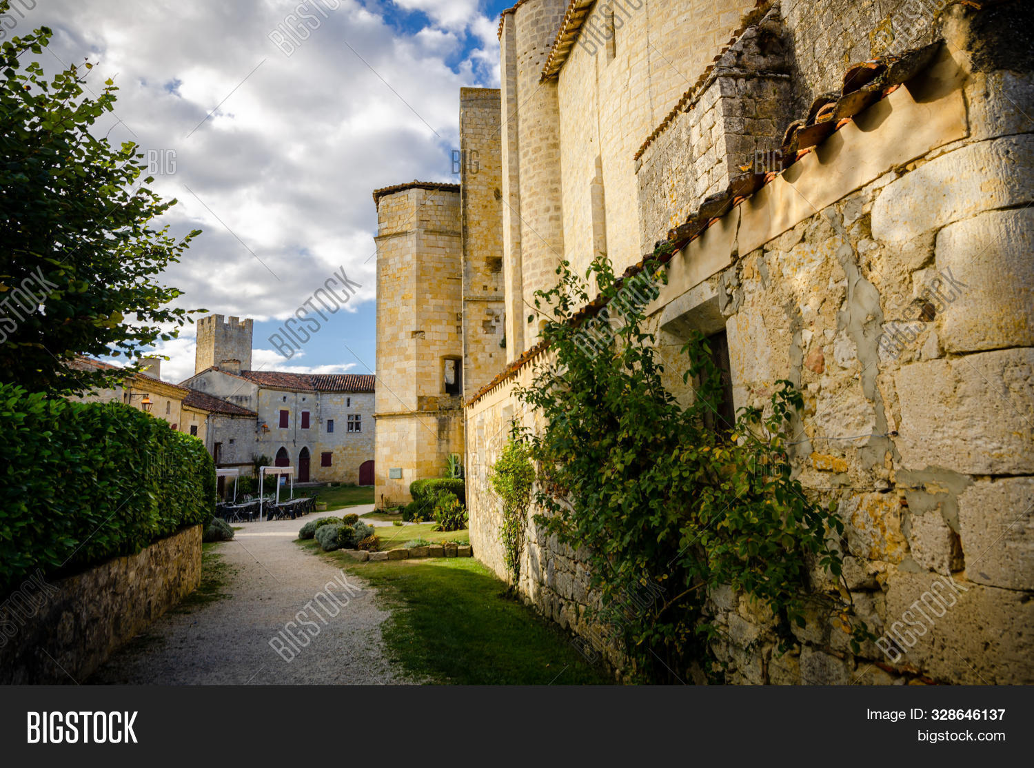 Larressingle, One Most Image & Photo (Free Trial) | Bigstock