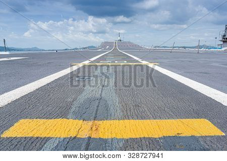 Runway Takeoff On Image & Photo (Free Trial) | Bigstock