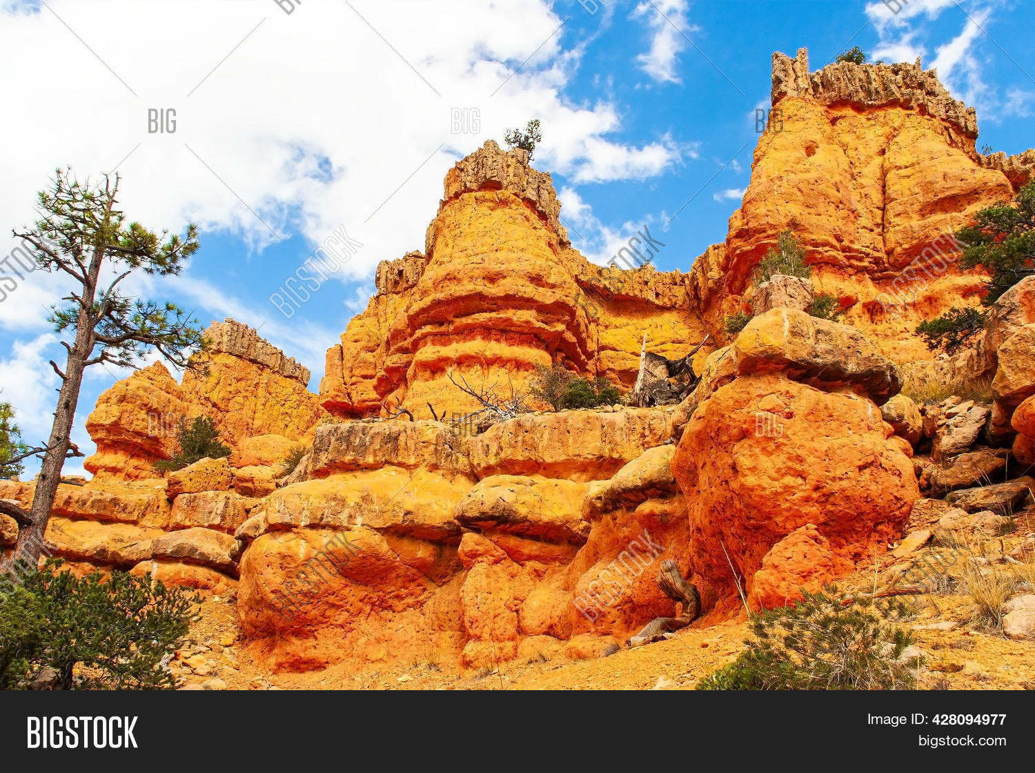 Red Canyon Arches Image & Photo (Free Trial) | Bigstock