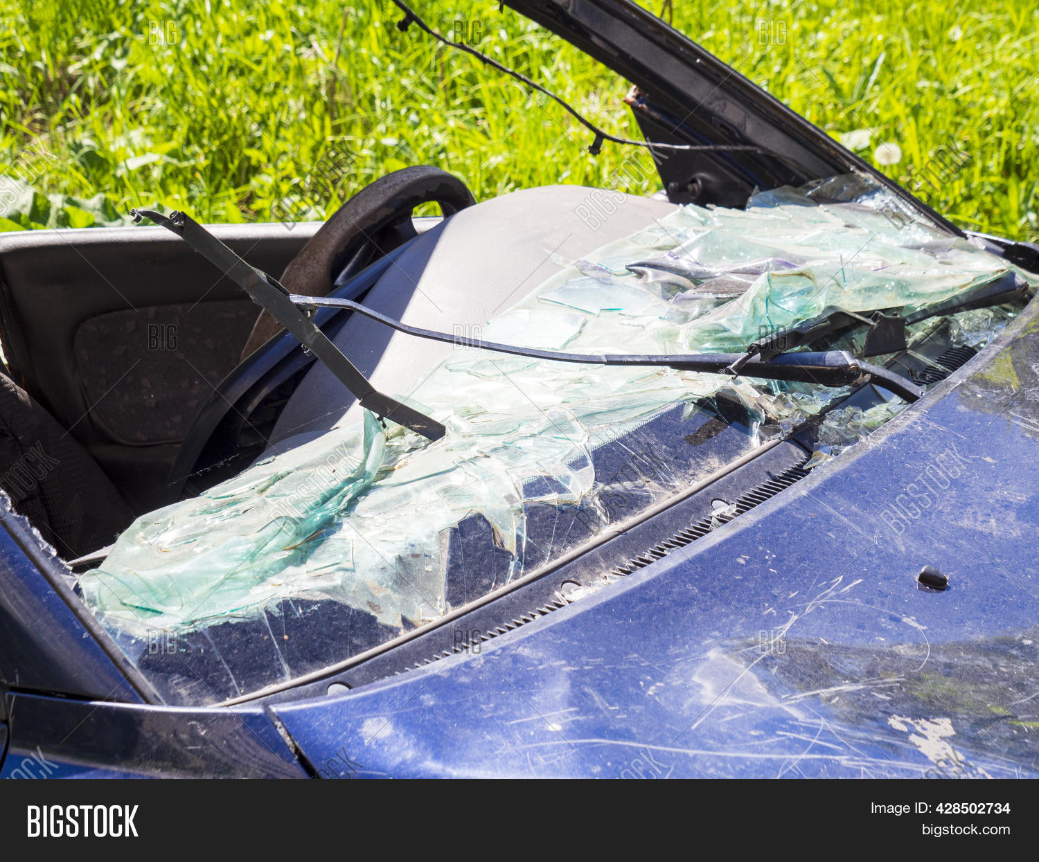 Detailed Photo Damage Image & Photo (Free Trial) | Bigstock