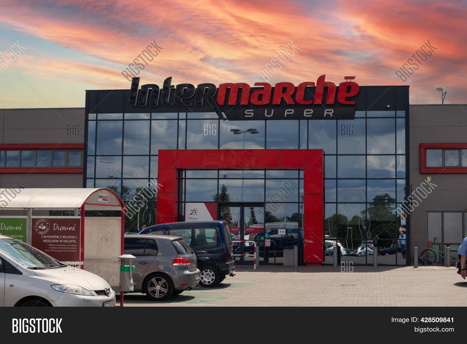 Intermarche Super Image & Photo (Free Trial) | Bigstock