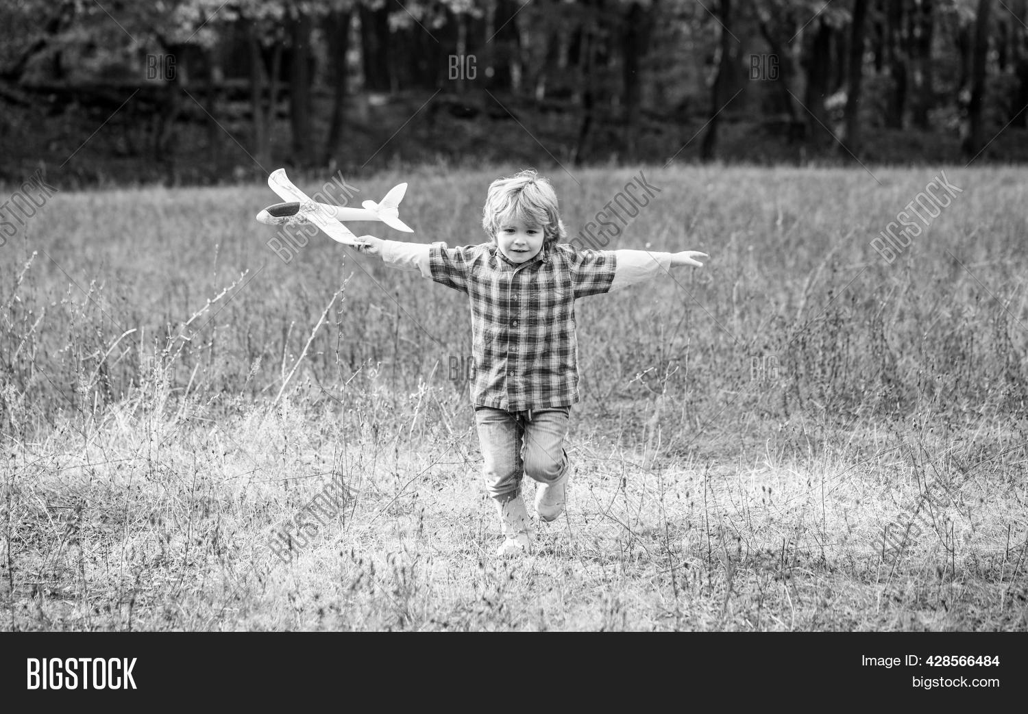 Little Boy Plane. Image & Photo (Free Trial) | Bigstock