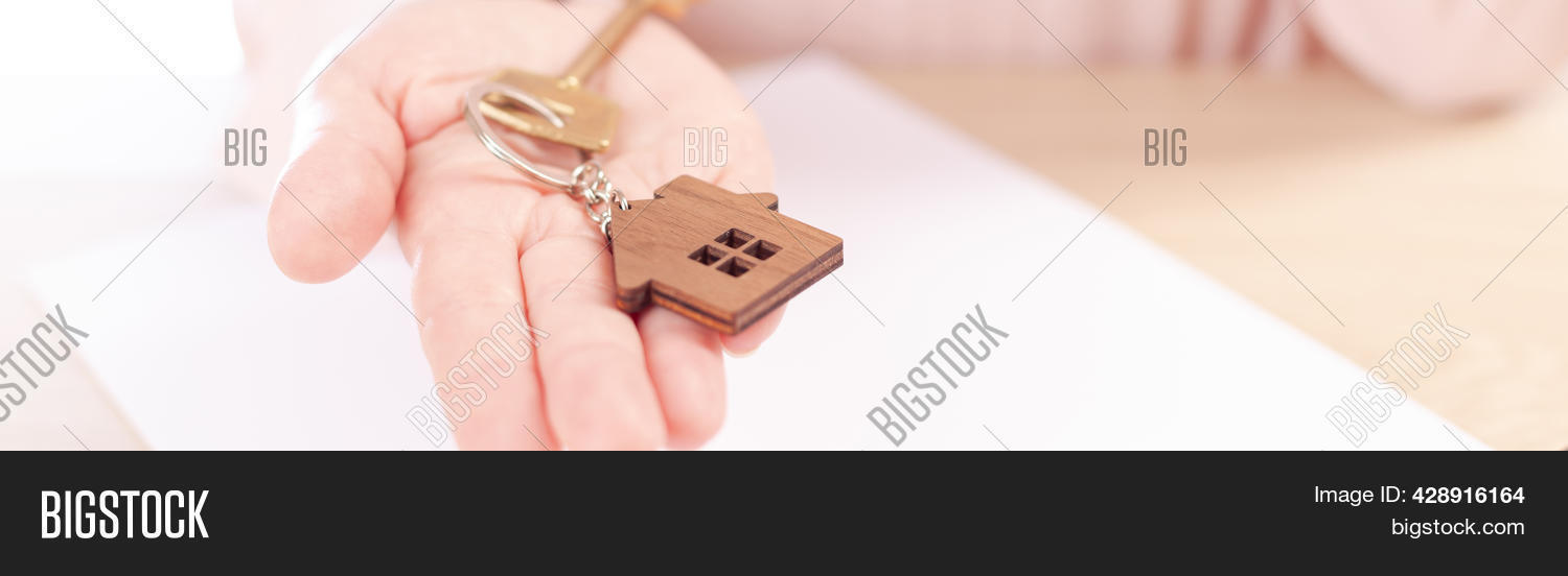 Signing Home Mortgage Image & Photo (Free Trial) | Bigstock