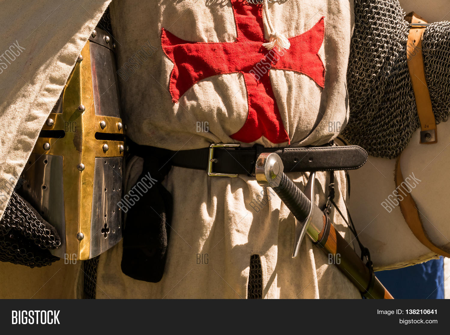 Knights Templar Image & Photo (Free Trial) | Bigstock