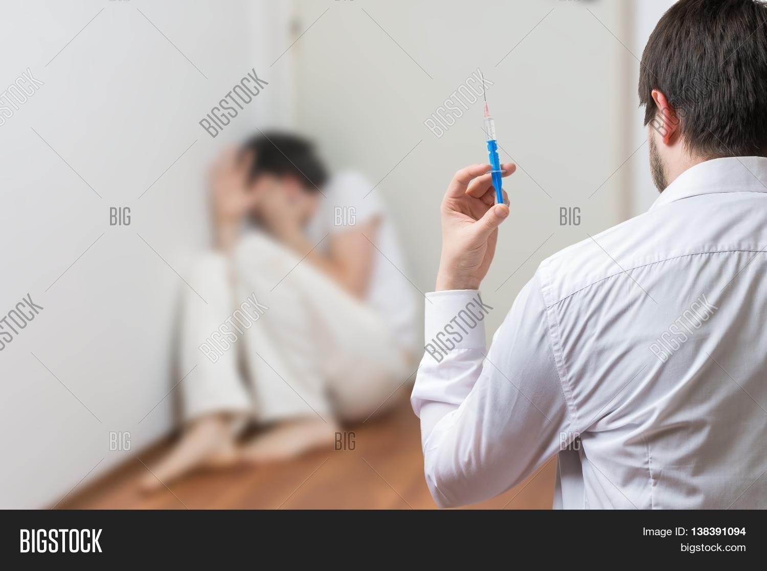 Psychiatrist Doctor Image & Photo (Free Trial) | Bigstock