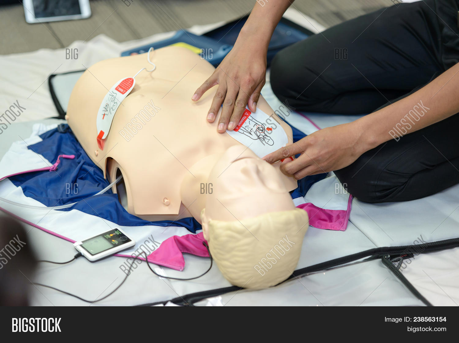 First Aid 图片和照片（免费试用） | Bigstock