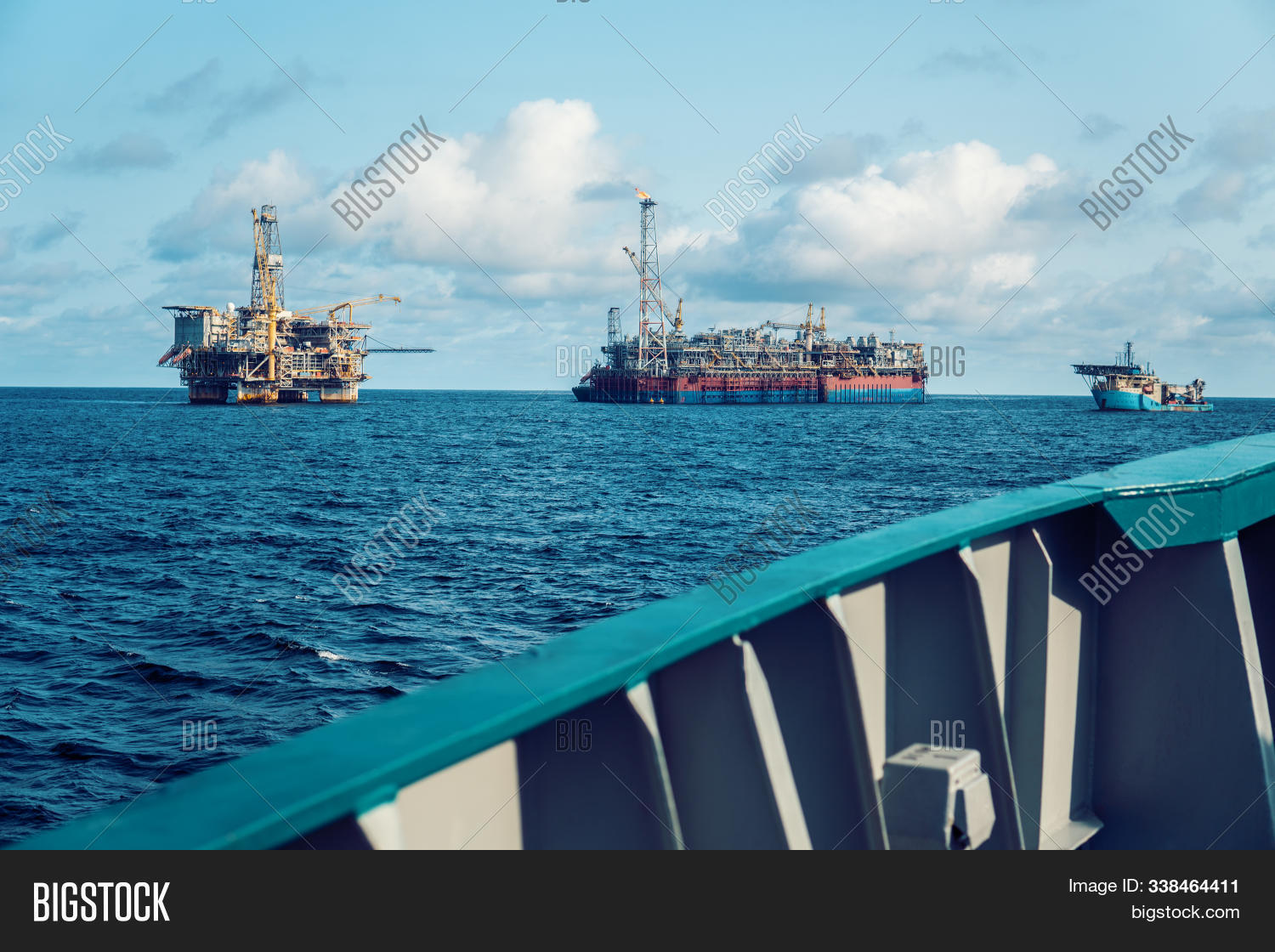 Fpso Tanker Vessel Image & Photo (Free Trial) | Bigstock
