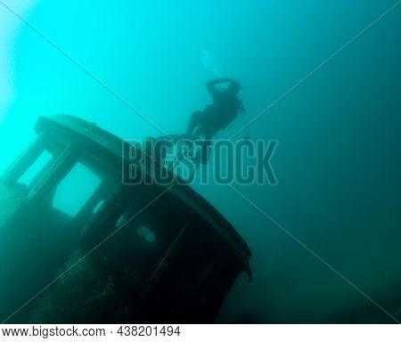 Diver Saluting While Image & Photo (Free Trial) | Bigstock