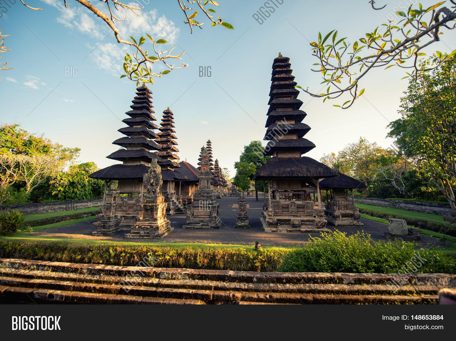 Details Pura Temple Image & Photo (Free Trial) | Bigstock
