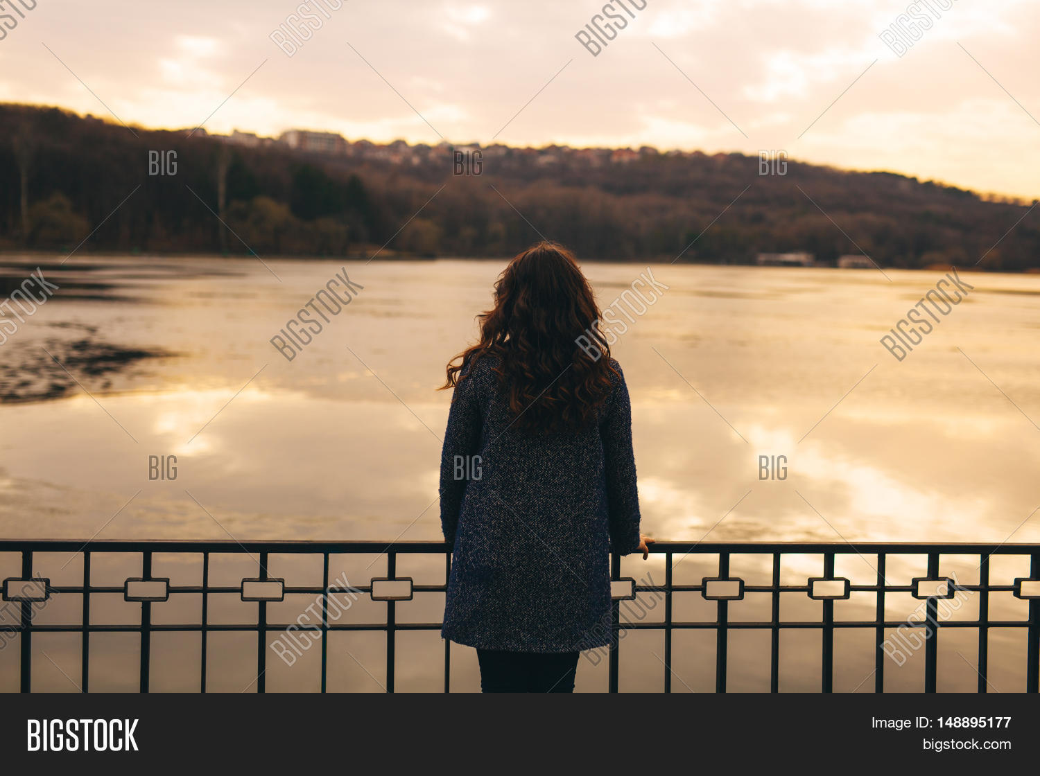 Rear View Sad Woman Image & Photo (Free Trial) | Bigstock