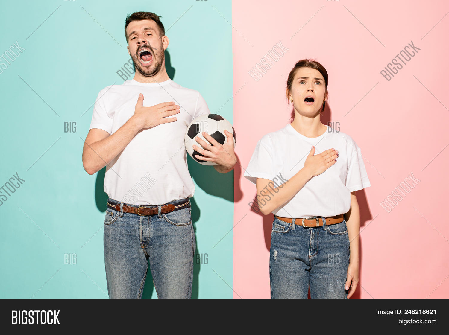 Young Fans Singing Image & Photo (Free Trial) | Bigstock