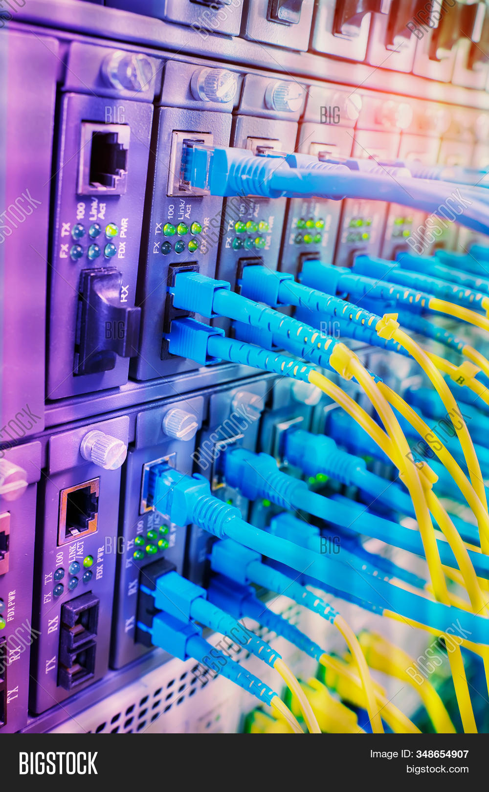 Imagen y foto Fiber Optic Cables (prueba gratis) | Bigstock