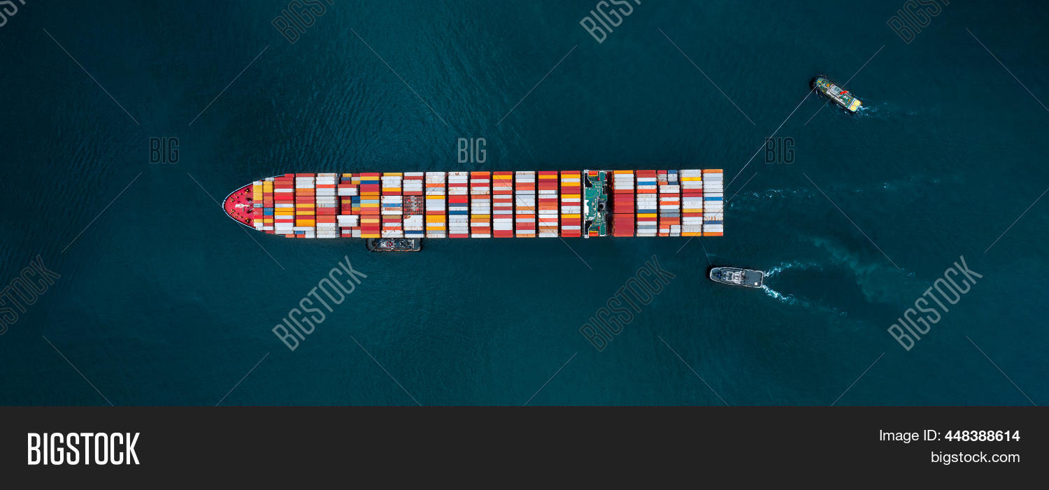 Tug Ship Drag Image & Photo (Free Trial) | Bigstock