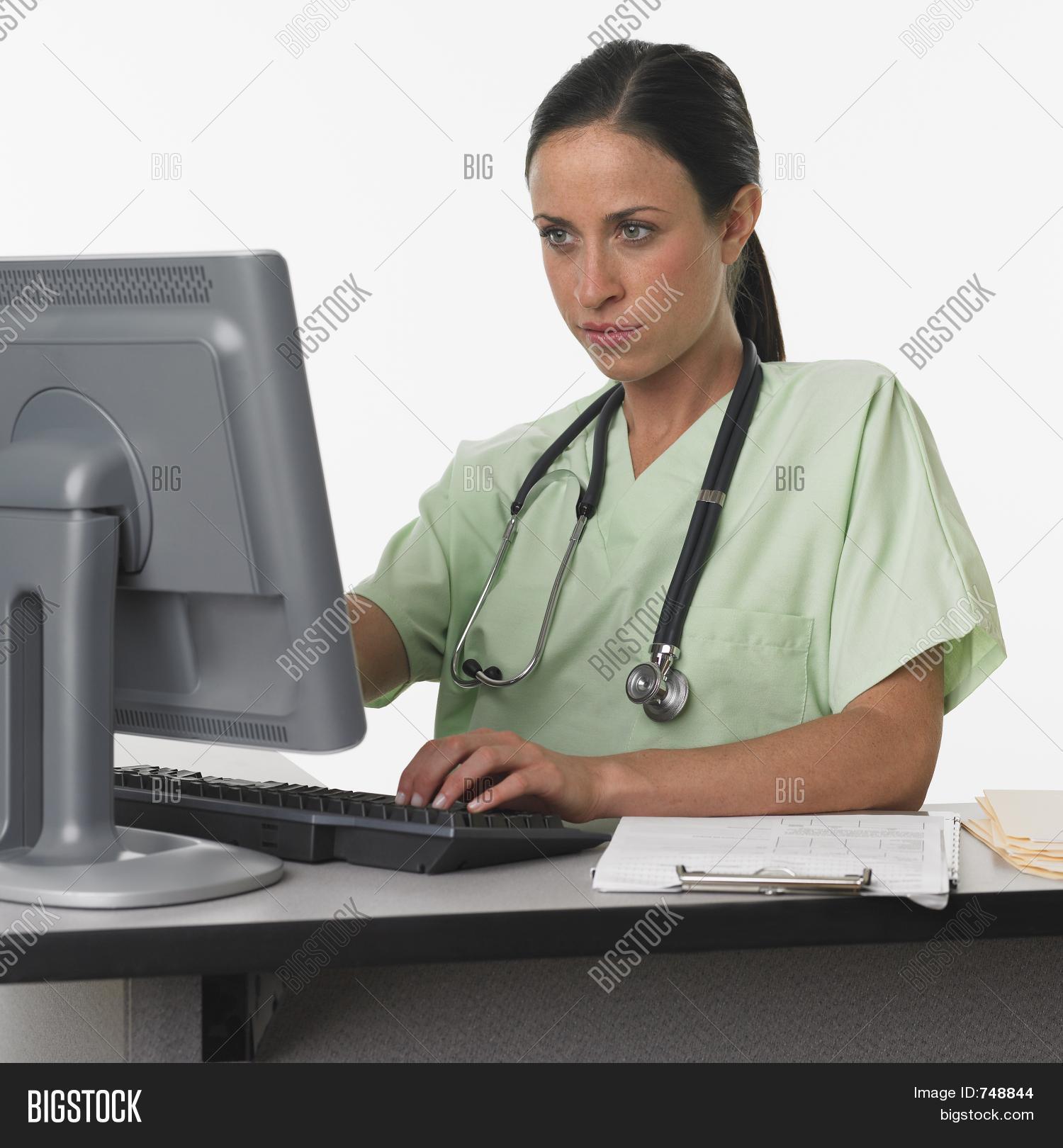 Nurse Computer Image & Photo (Free Trial) | Bigstock