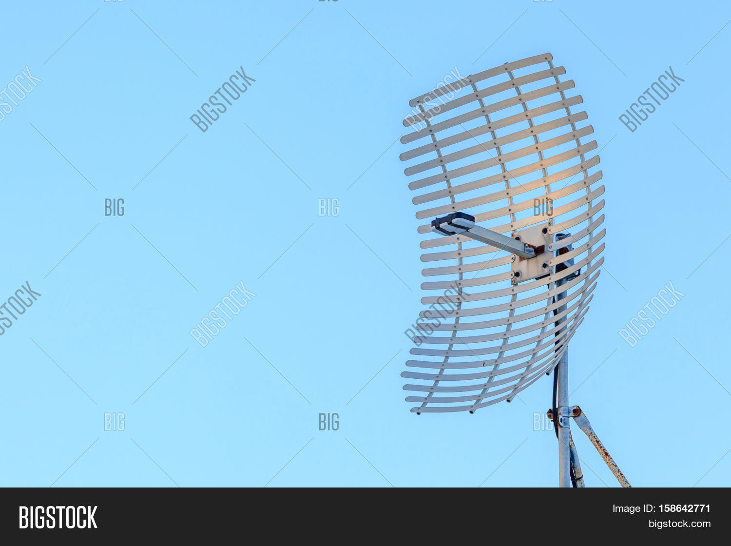 Microwave Antenna Dish Image & Photo (Free Trial) | Bigstock