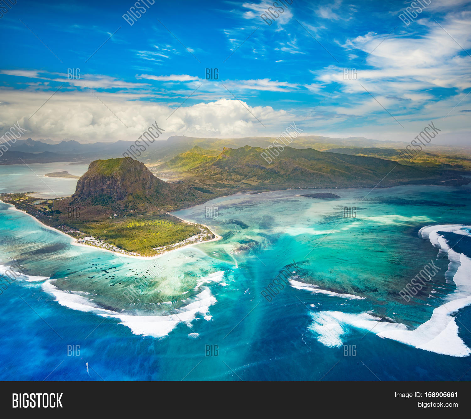Aerial View Underwater Image & Photo (Free Trial) | Bigstock