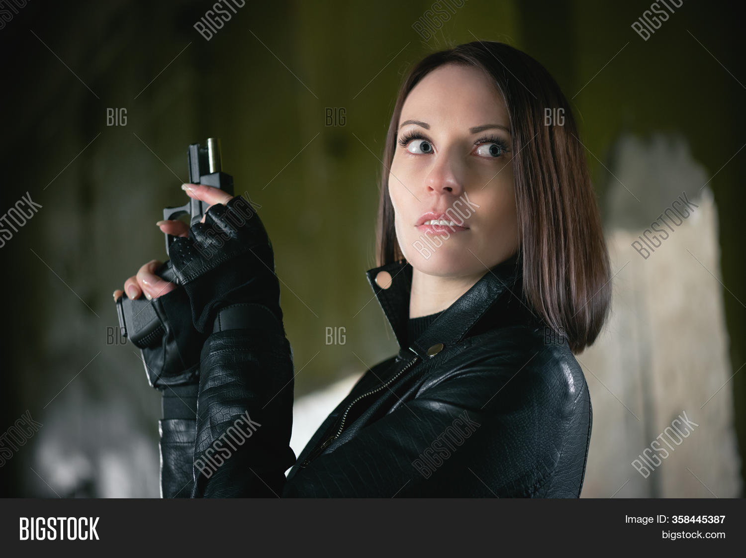 Special Agent Woman Image & Photo (Free Trial) | Bigstock