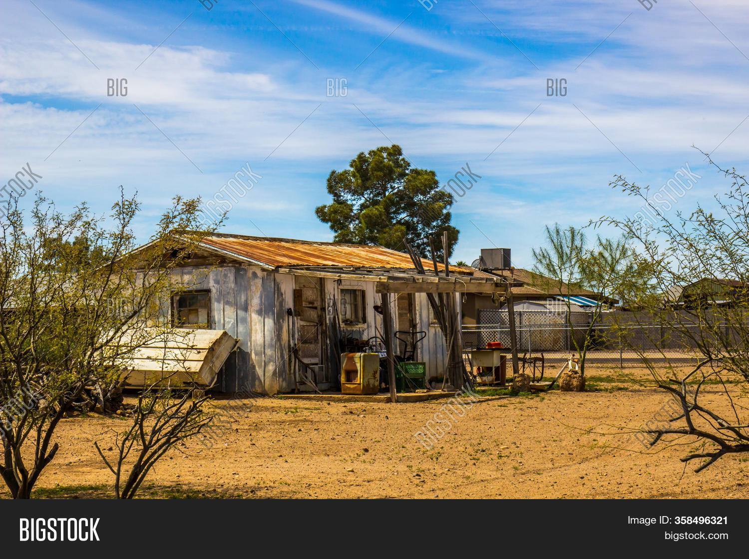 Old Weathered House Image & Photo (Free Trial) | Bigstock