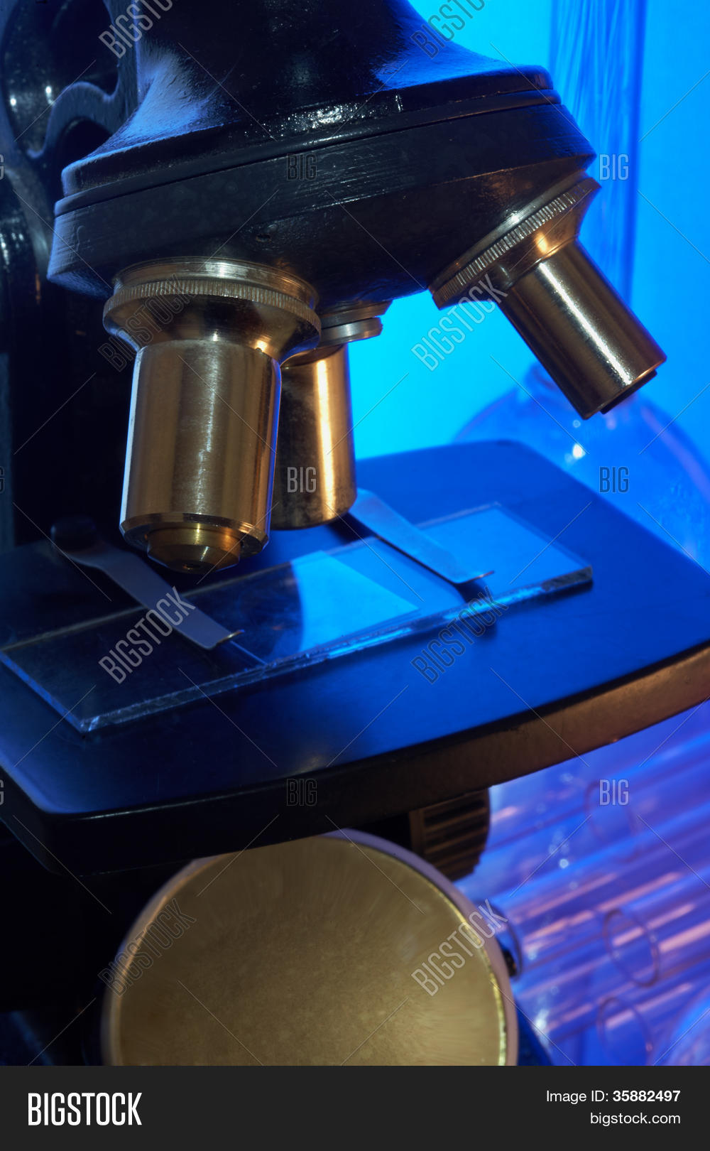 Microscope Test-tubes Image & Photo (Free Trial) | Bigstock