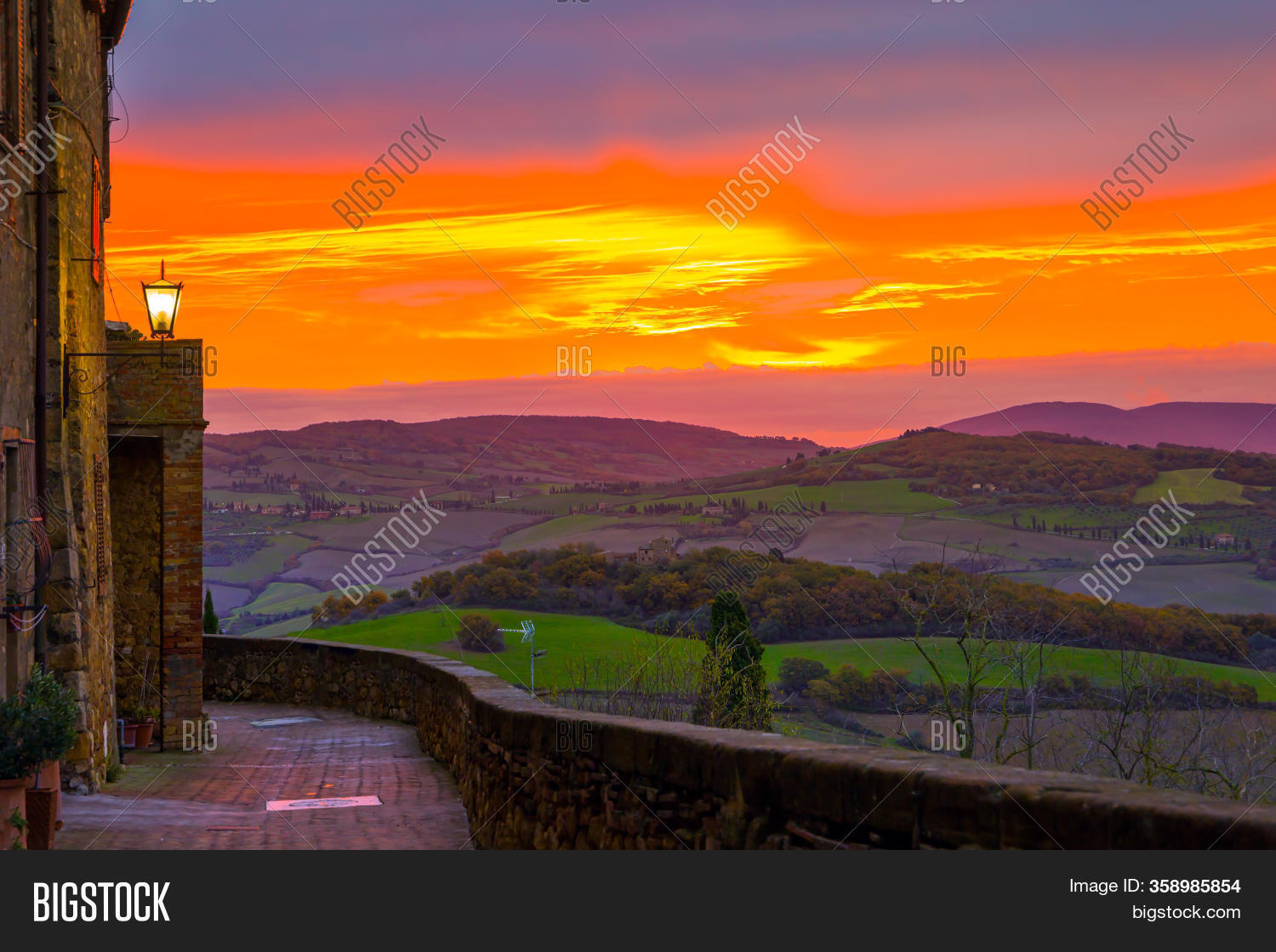 Sun Rises. Early Dawn Image & Photo (Free Trial) | Bigstock