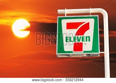 7-eleven Logo 7-11 Image & Photo (Free Trial) | Bigstock