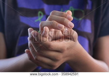 Body Language Hands Image & Photo (Free Trial) | Bigstock
