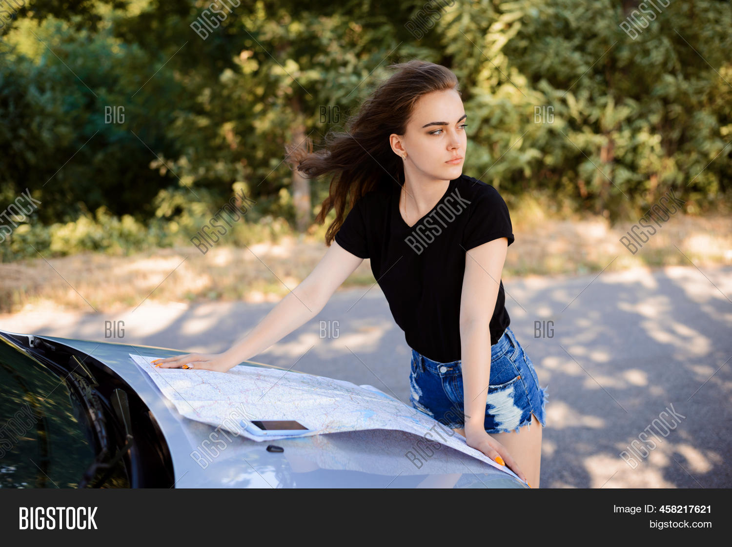 Young Woman Has Lost Image & Photo (Free Trial) | Bigstock