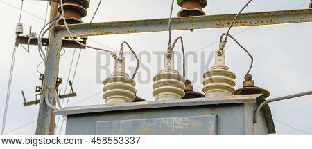 High Voltage Circuit Image & Photo (Free Trial) | Bigstock