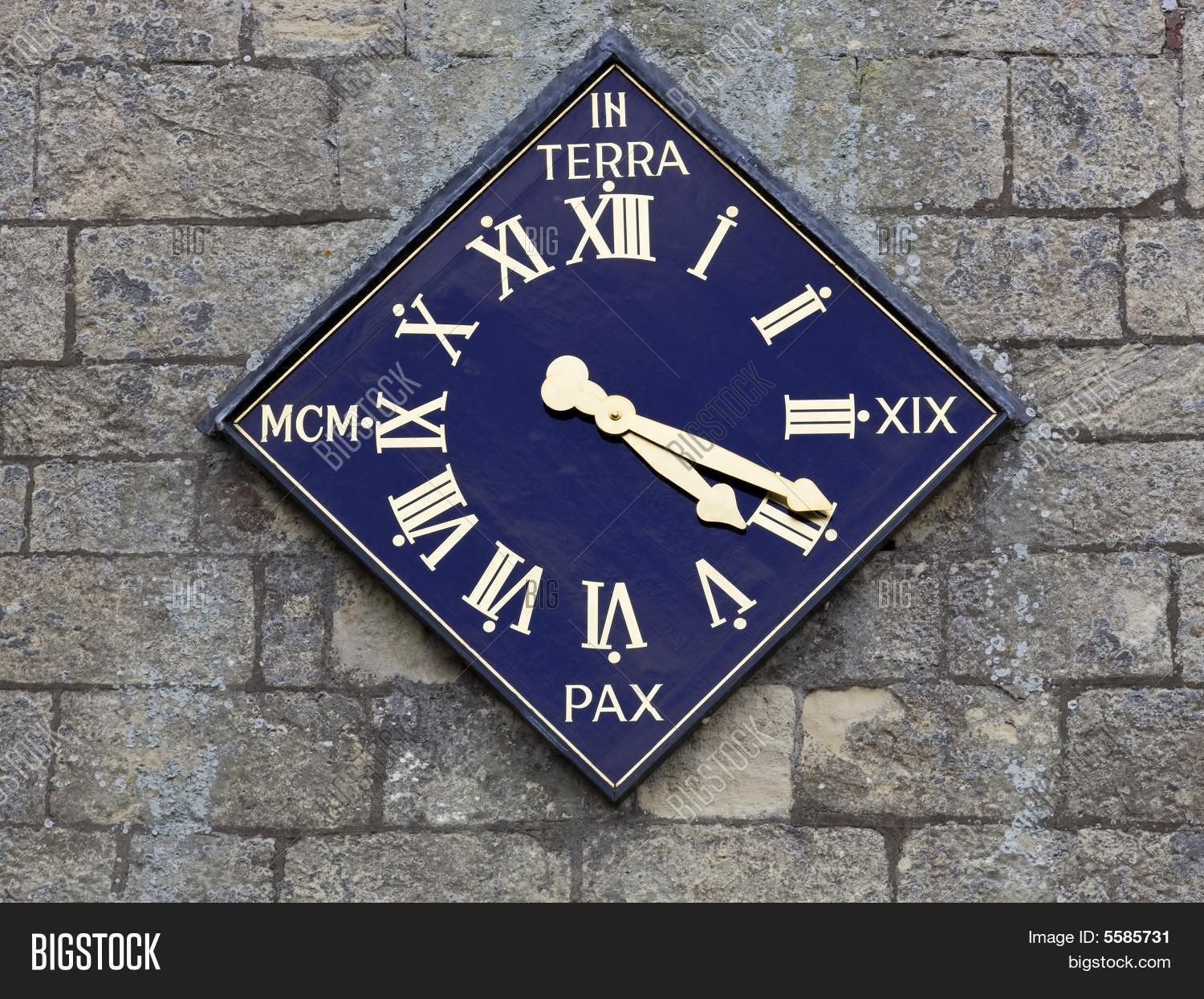 Diamond Shape Clock Image & Photo (Free Trial) | Bigstock