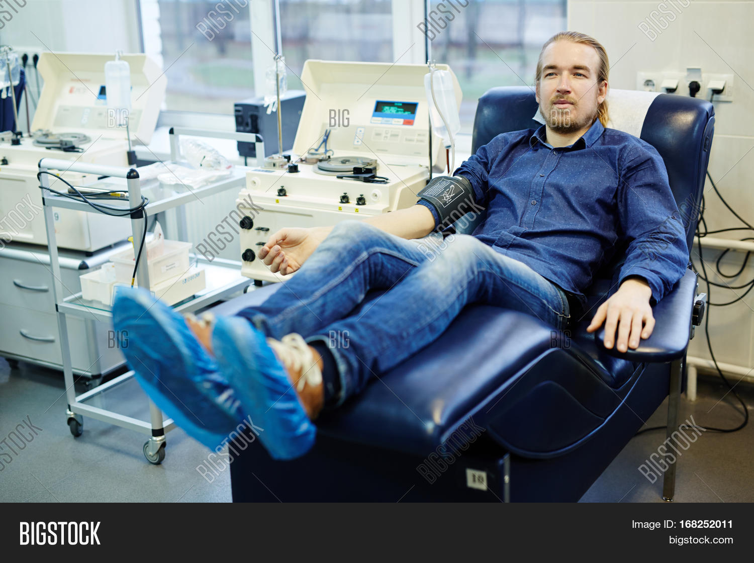 Donor Blood Sitting Image & Photo (Free Trial) | Bigstock