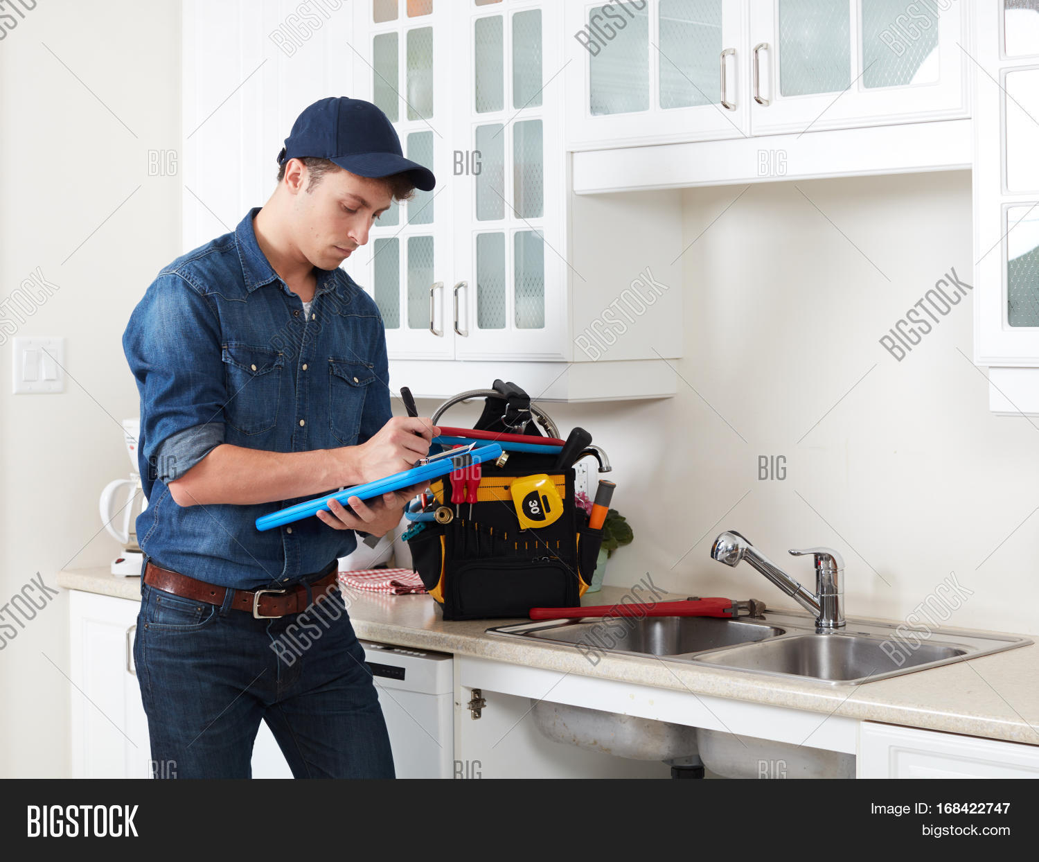 Plumber Image & Photo (Free Trial) | Bigstock