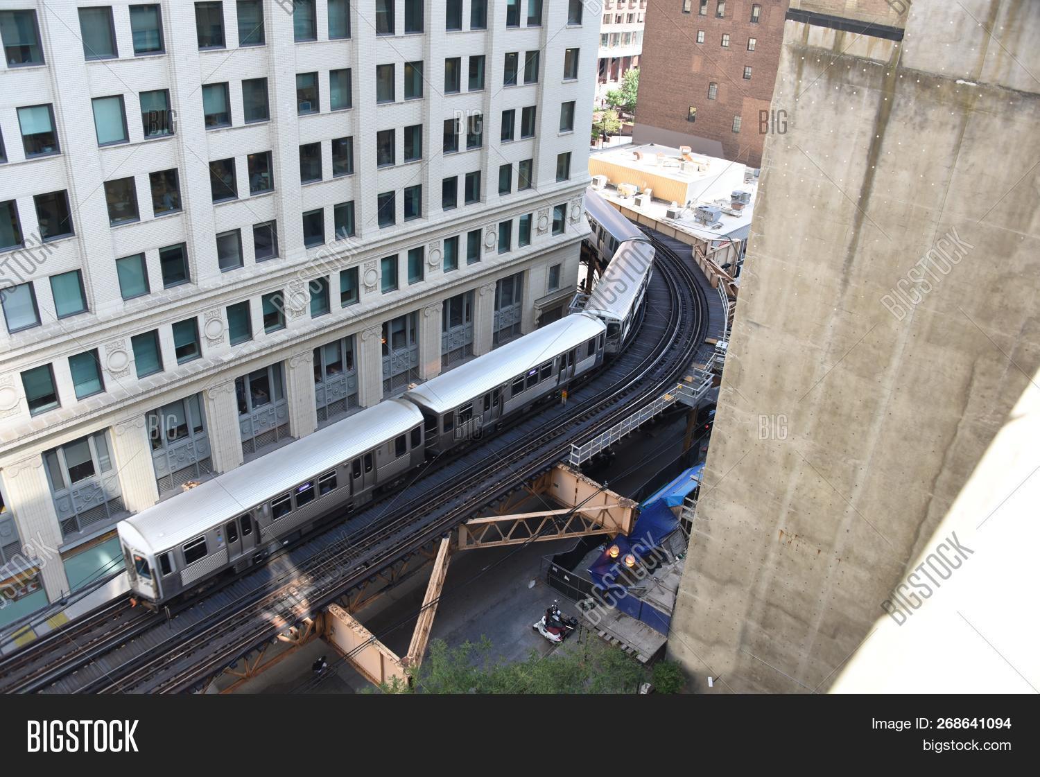 Chicago Elevated Train Image & Photo (Free Trial) | Bigstock