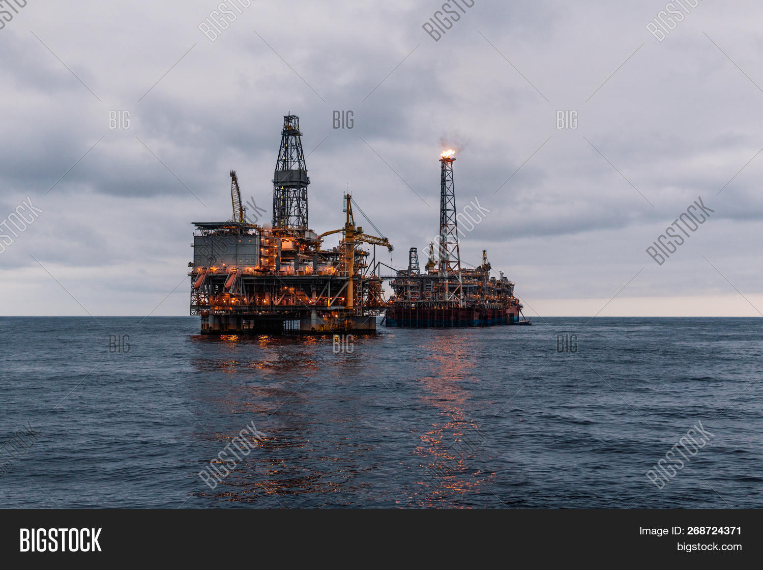 Fpso Tanker Vessel Image & Photo (Free Trial) | Bigstock