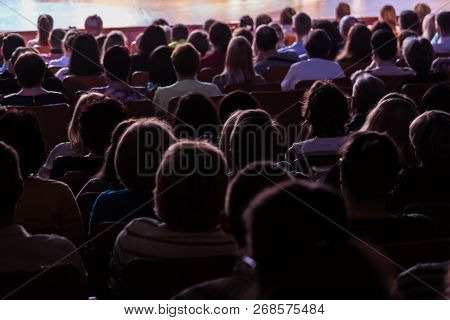 Spectators Theater Image & Photo (Free Trial) | Bigstock