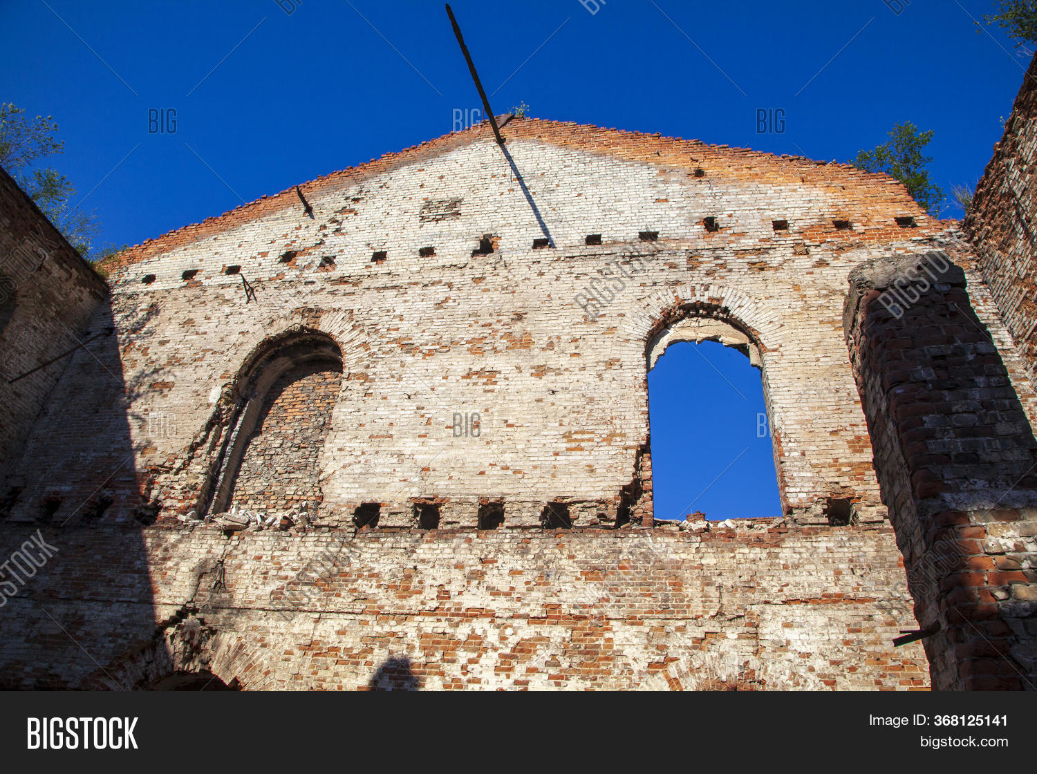Ruins Old Brick Image & Photo (Free Trial) | Bigstock