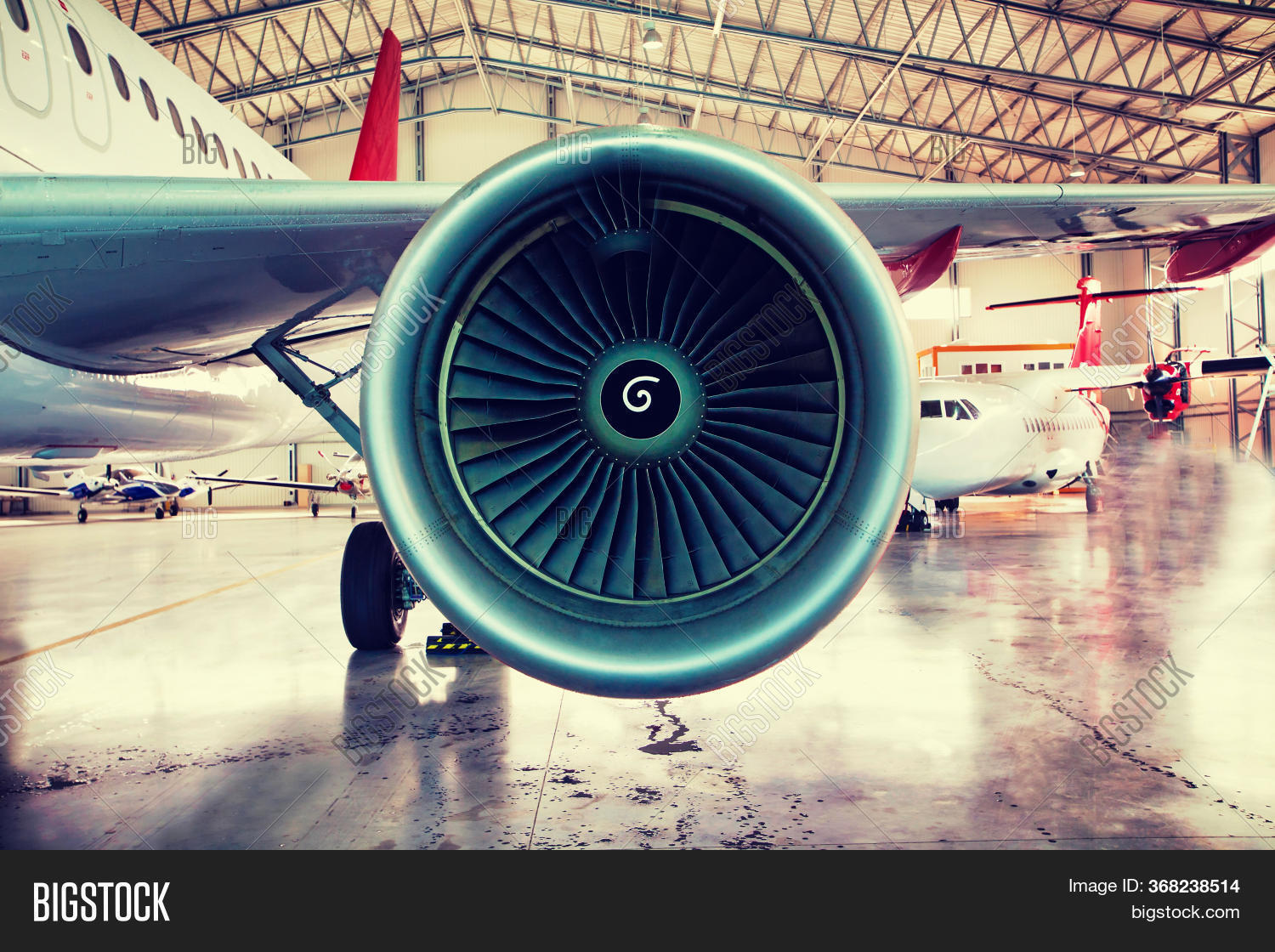 Close Airplane Engine Image & Photo (Free Trial) | Bigstock