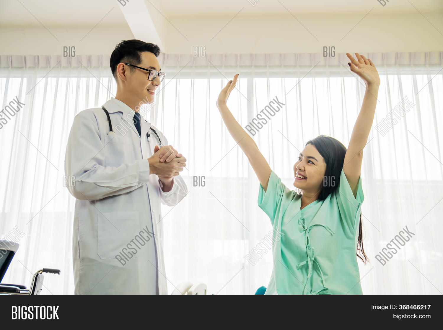 Happy Woman Patient Image & Photo (Free Trial) | Bigstock